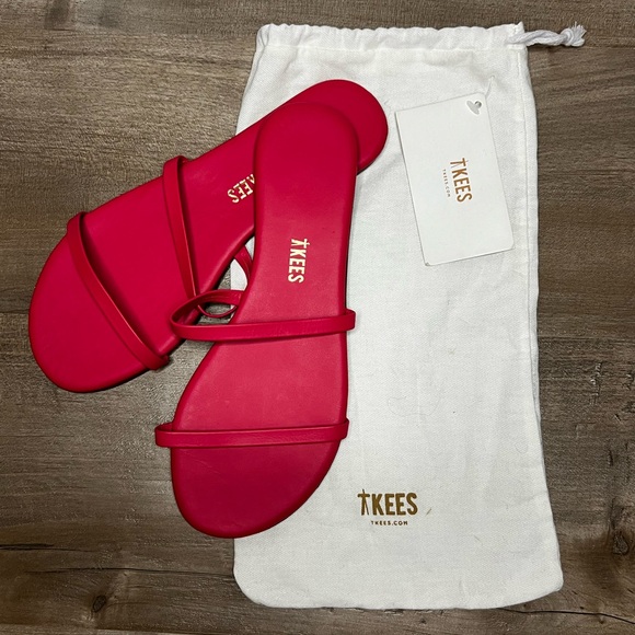 TKEES | Shoes | Tkees Womens Gemma Sandals Cerisepink Sz 6 | Poshmark